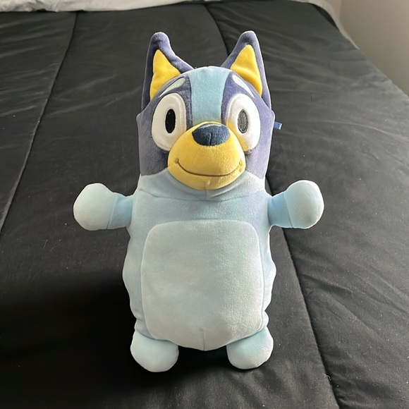 Squishmallows | Toys | Bluey Hugmee Original By Squish Mallows | Poshmark
